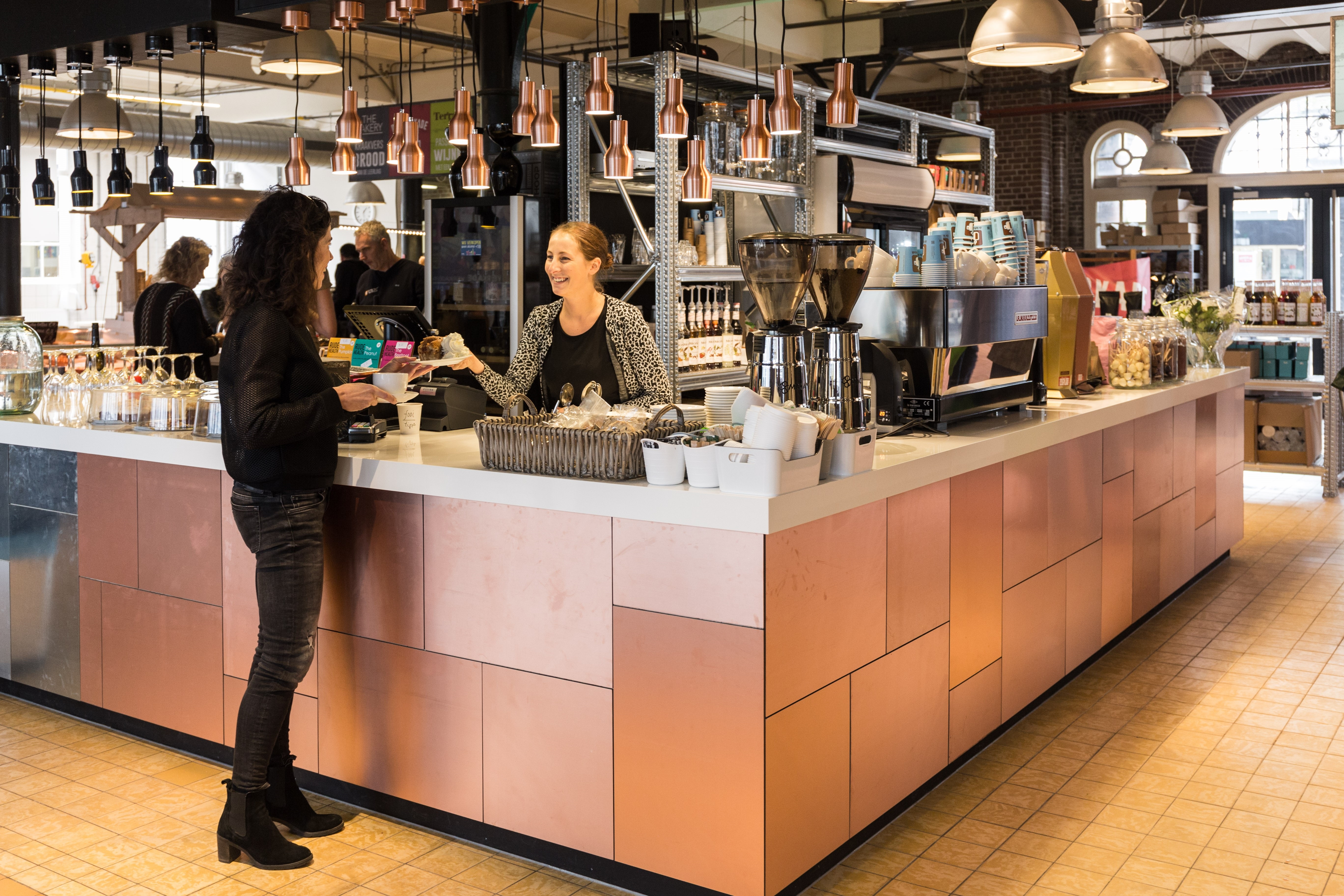 BuildingSuits BV | MetalKern® interieur afwerking - architectenweb.nl