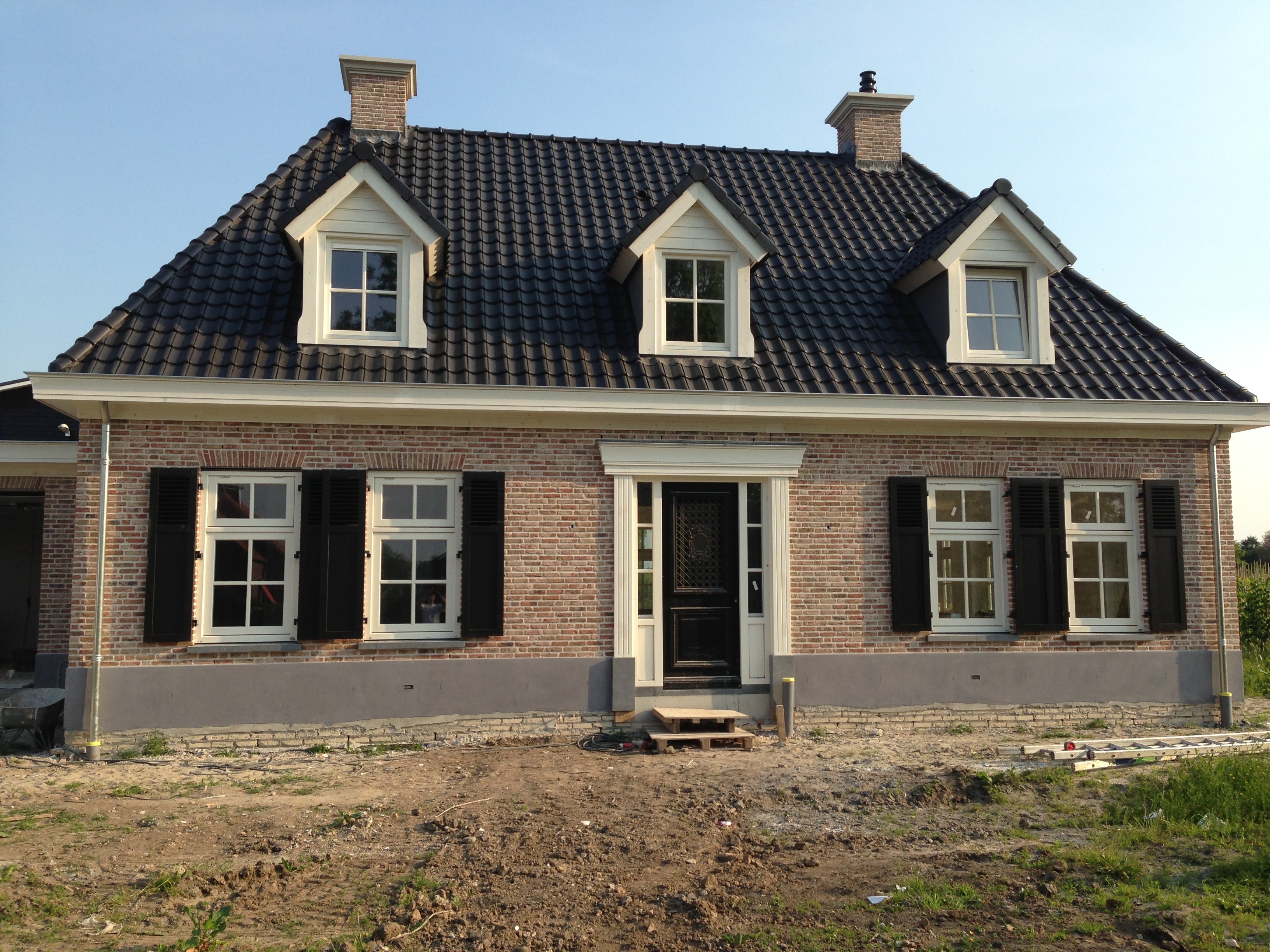 Jobé Luikbeslag | Hang- en sluitwerk voor Poorten, Deuren en Luiken ...