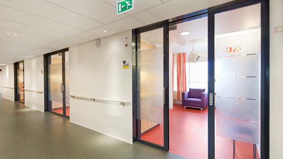 KONE Liften en Roltrappen, Gevelliftinstallaties en Deursystemen ...