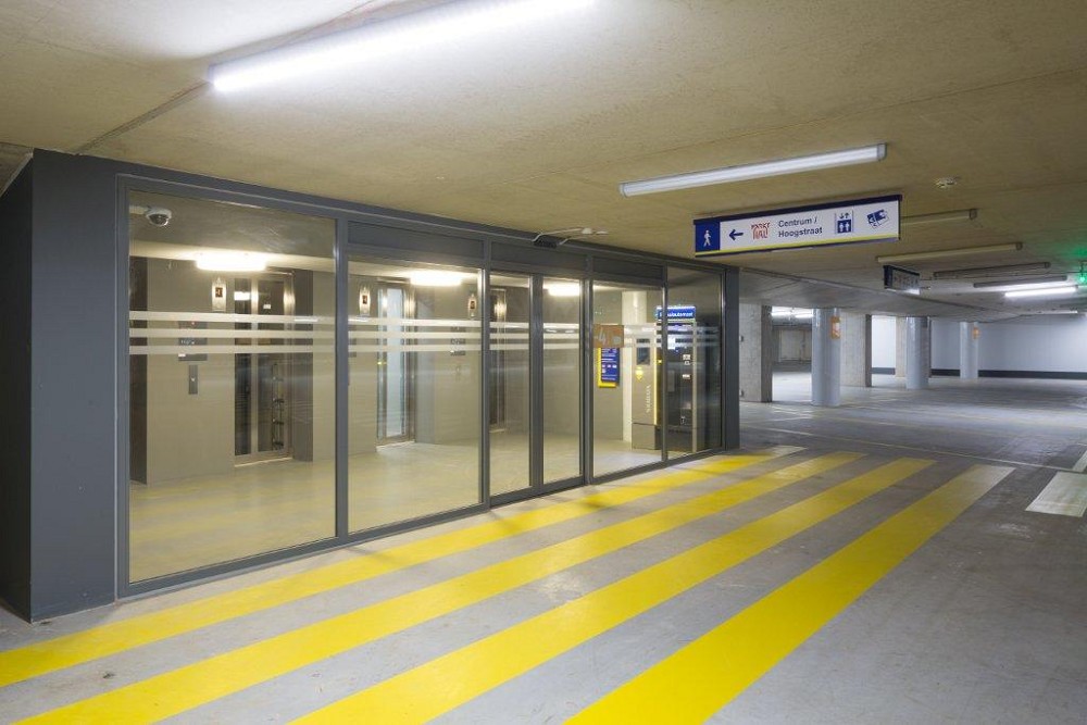 KONE Liften en Roltrappen, Gevelliftinstallaties en Deursystemen ...